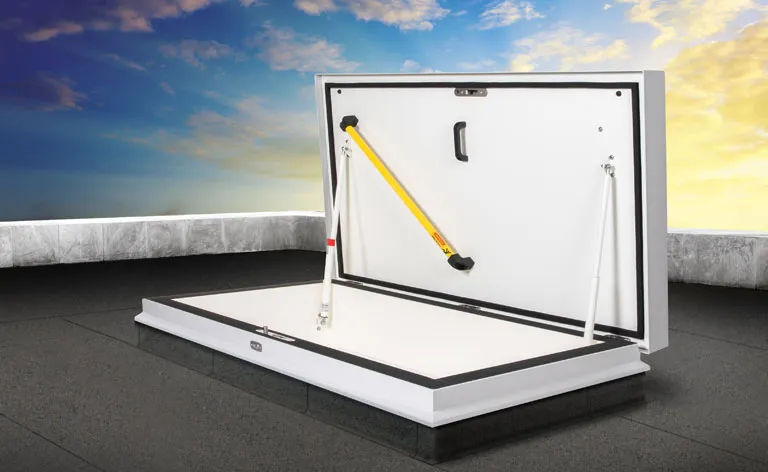 Trappe de toit - Trappes de toit hautement isolées avec CE